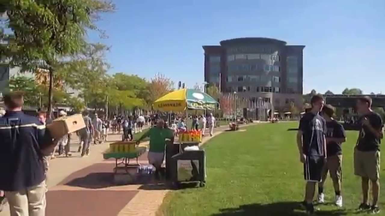 2014 Pitt Panthers Great Lawn Tailgate Party before Akron Game - YouTube