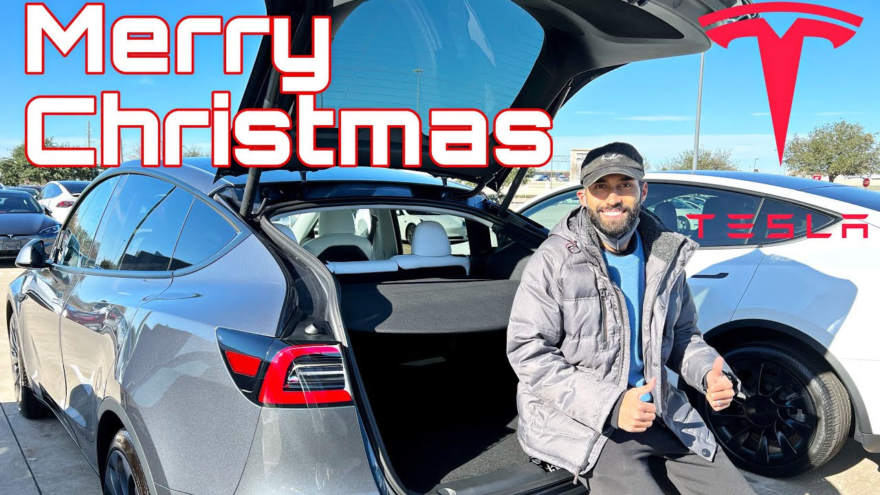Taking Delivery 2023 Tesla Model Y Performance!! Best Christmas Ever ...