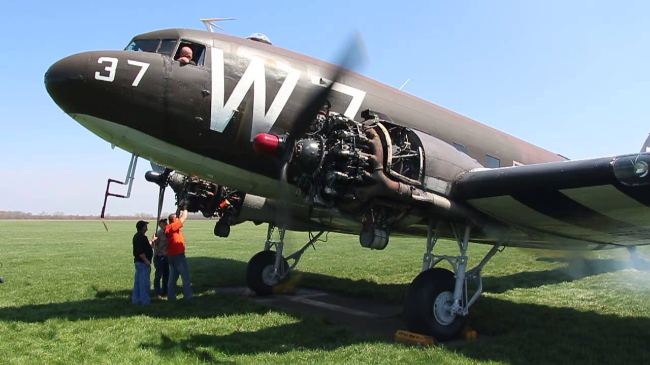 National Warplane Museum's (1941 Historical Aircraft Group's) C-47 ...