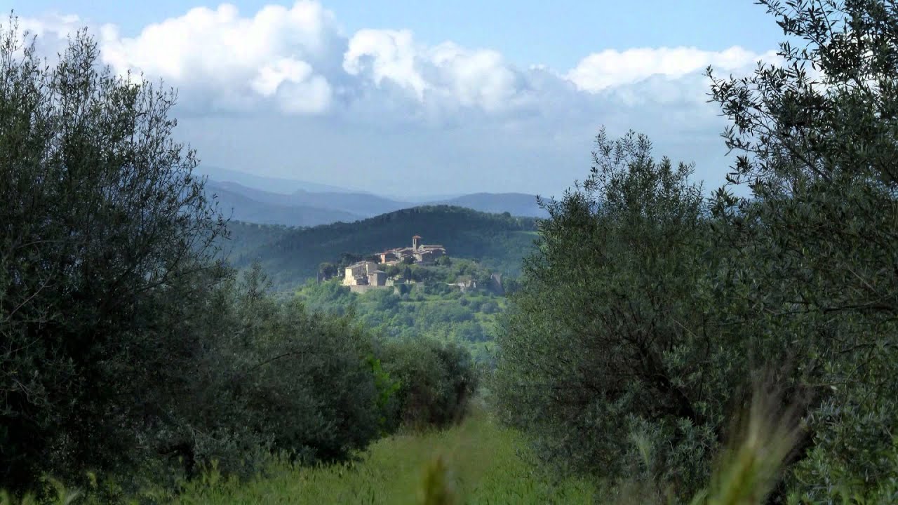 UMBRIA - Trekking colline del lago Trasimeno [Full HD] - YouTube