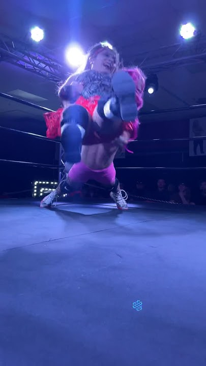 Micro Wrestling Pinky Shortcake Vs Lil Chola Microwrestling Youtube
