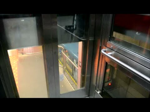 GLASS ELEVATOR IN MONTREAL METRO STATION - YouTube