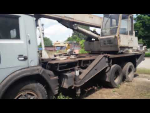 Разсоединение шасси и крановой установки КС 3577 для ремонта,