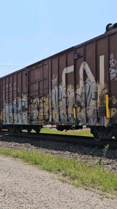 Cool old Canadian National boxcar #canadiannational #boxcar - YouTube