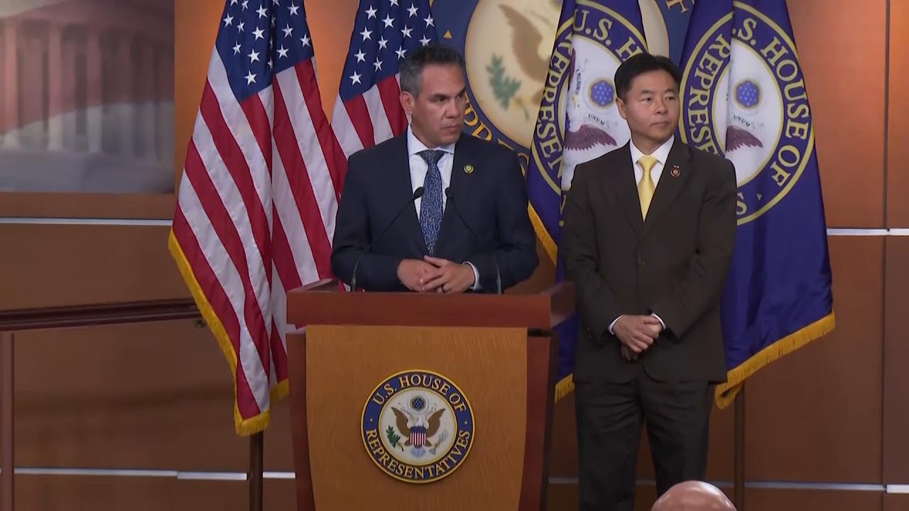 House democratic leaders say Secret Service director's resignation was ...