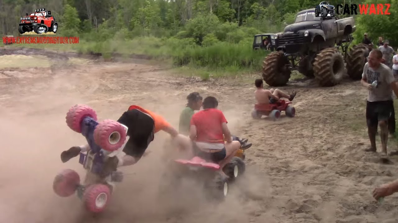 EXTREME BARBIE JEEP RACING AT ORLEANS MICHIGAN MUDFEST - YouTube