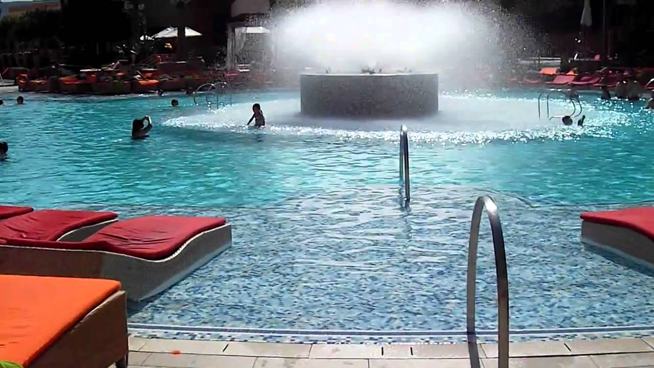 The Pool At The Red Rock (in HD) - YouTube