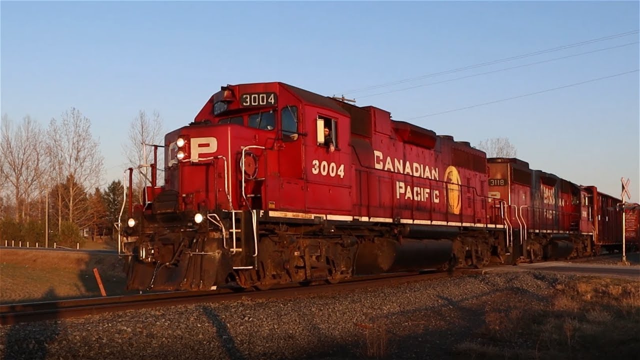 CP 3004 & 3118, RARE CP T34 switching on the CP MacTier Subdivision - YouTube