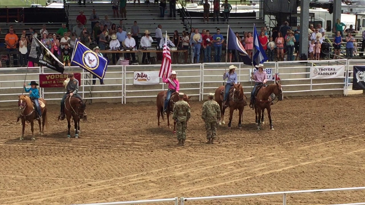 2016 Elkhart County Fair Grand Entry - YouTube