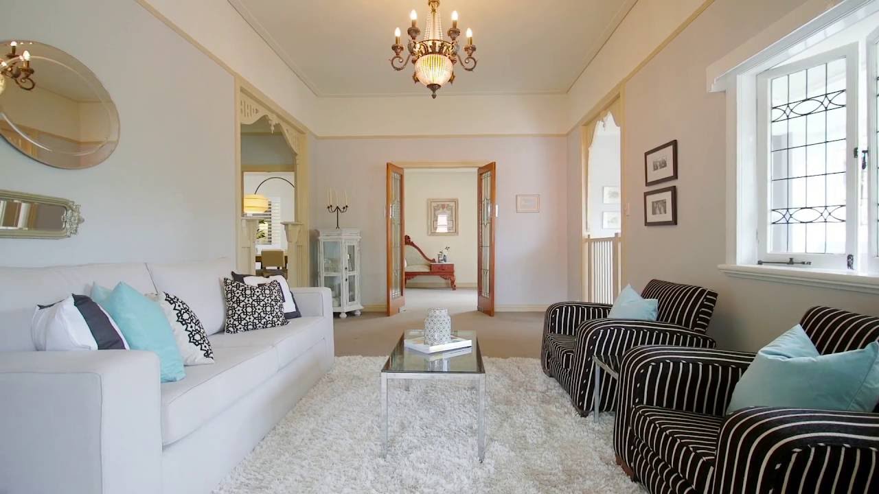 Hawthorne, 10 Forbes Street - YouTube