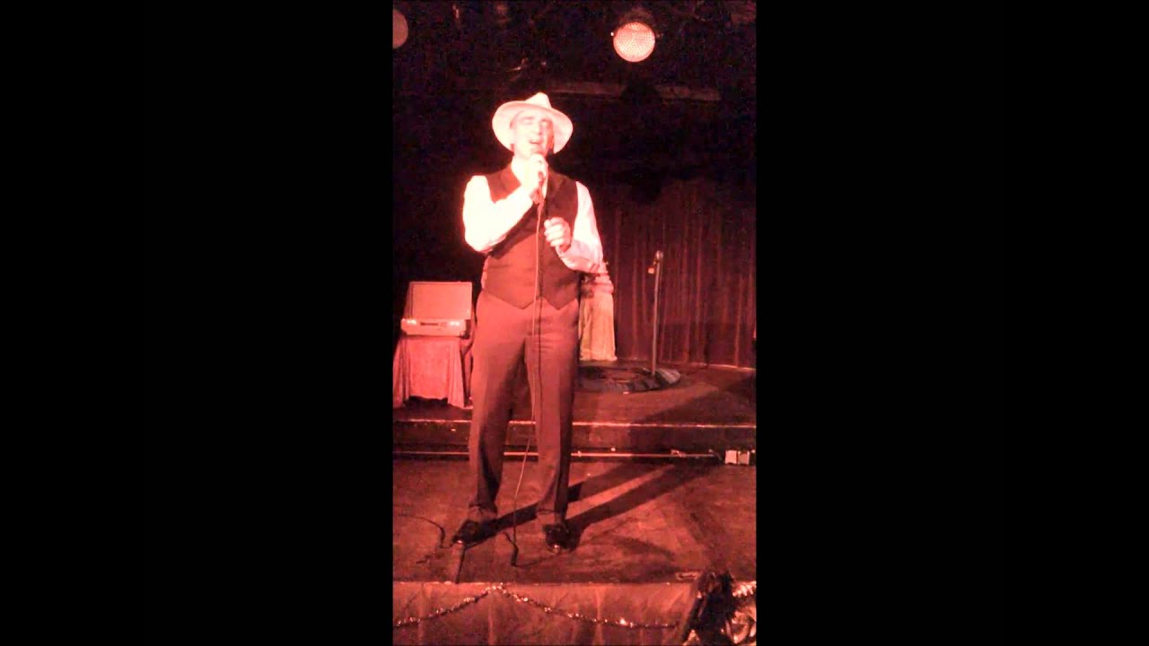 Shai Shahar sings NYNY.wmv - YouTube