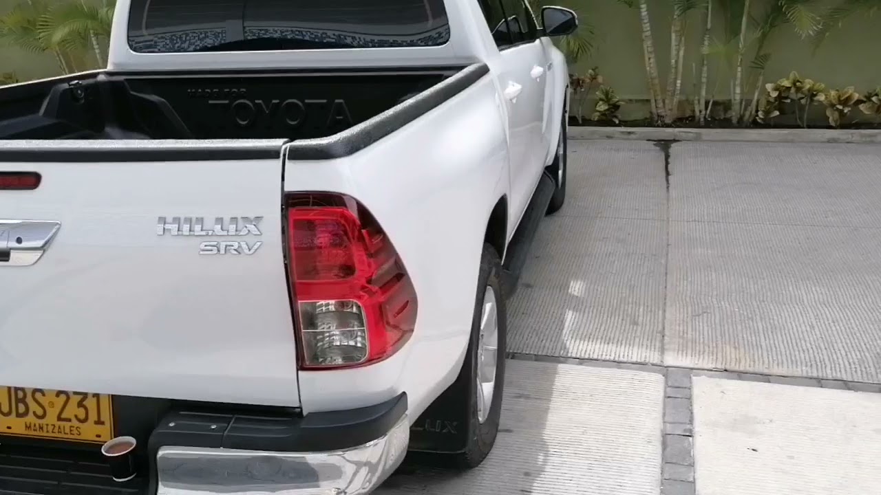 TOYOTA HILUX BLINDADA MODELO 2017 (BLINDADA) - YouTube