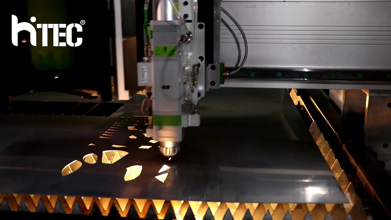 1.5KW IPG Fiber laser cutting machine for stainless steel - YouTube