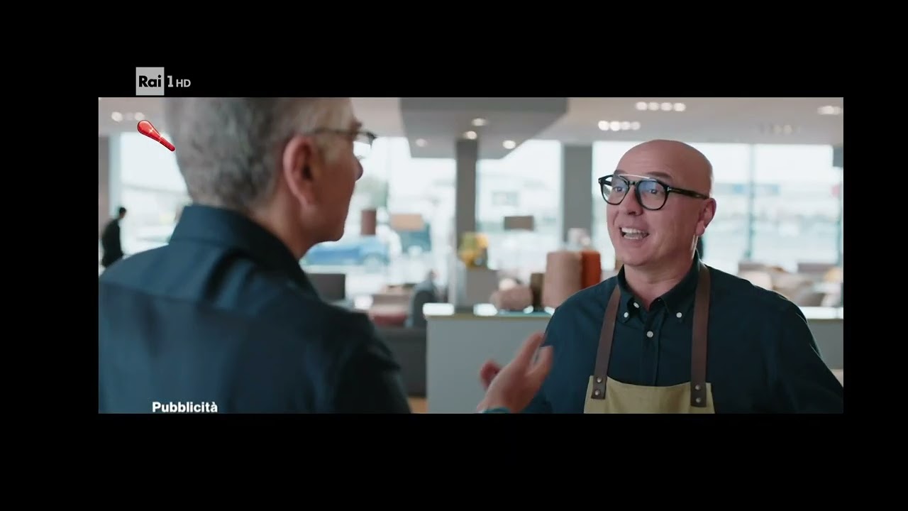 SPOT POLTRONE SOFÀ PAOLO BONOLIS 2024 - YouTube