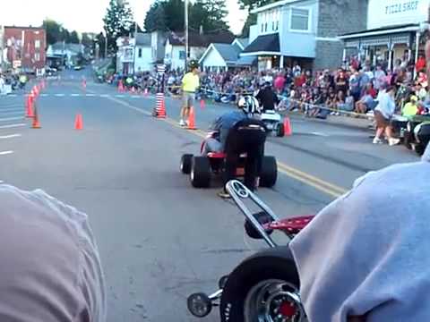 Knox PA Tractor Race Troy1000 - YouTube