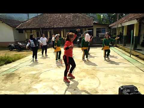 GOYANG WIKWIK kp CIPATAT  CIGUDEG-BOGOR by ERNI DEMPLON