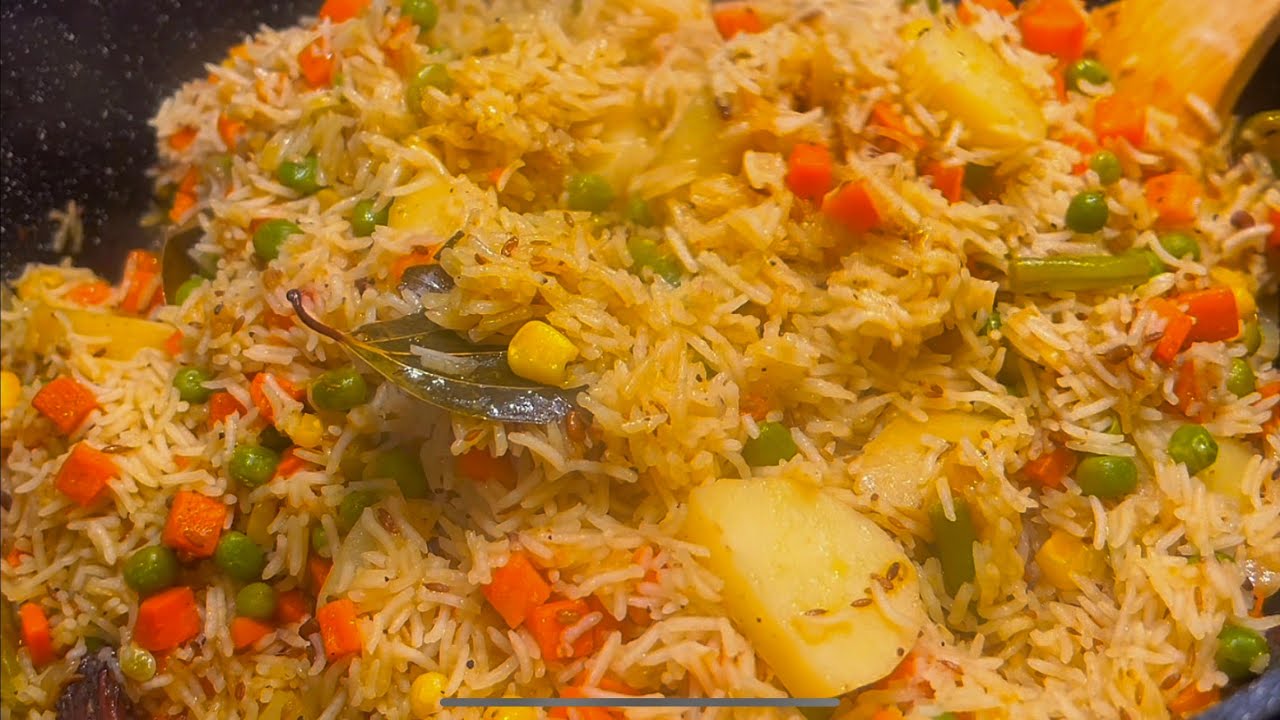 My Famous Vegetable Pilau- Simple & Flavourful👌(Nano’s Kitchen) - YouTube