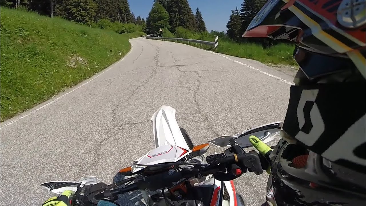 Beta RR 300 Motard - Bondone - YouTube