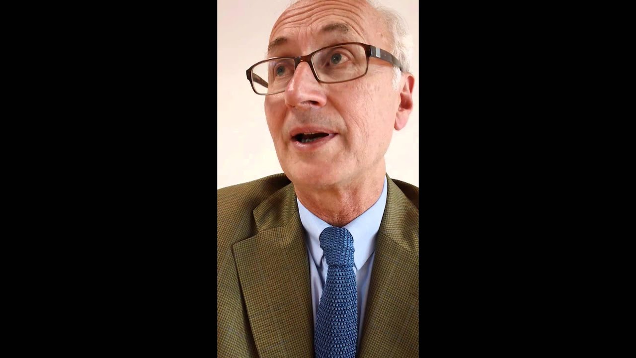 Eric Roussel parle de Pierre Mendès France - YouTube