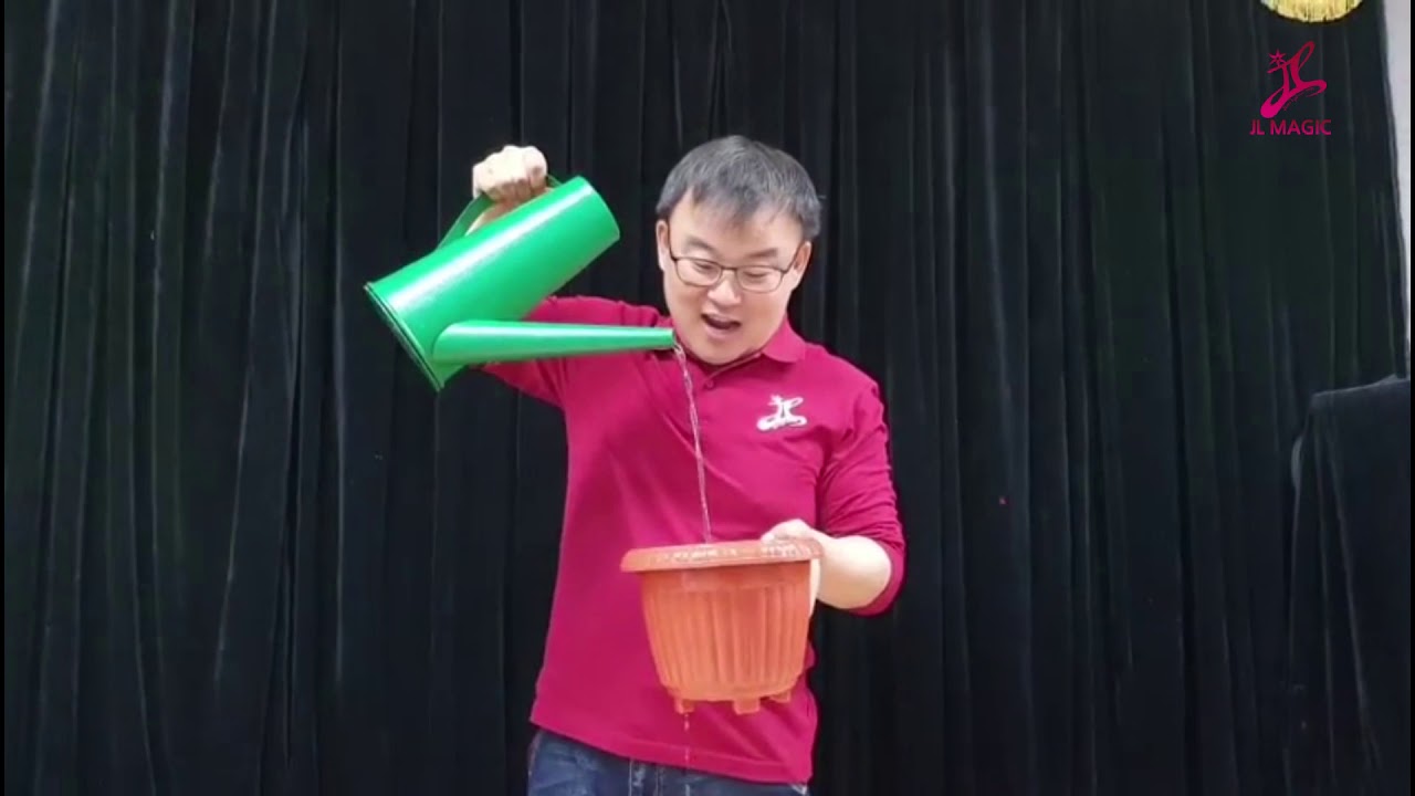 토라 파이어 워터링 캔 보타니아(Tora Fire Watering Can Botania) - YouTube