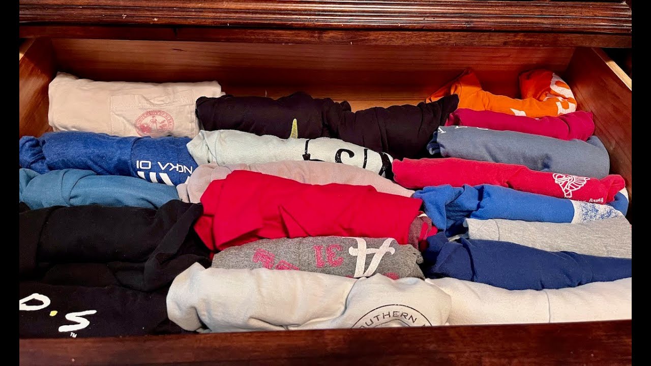 Organize your t-shirt drawer with me! Expert drawer organizing tips to ...