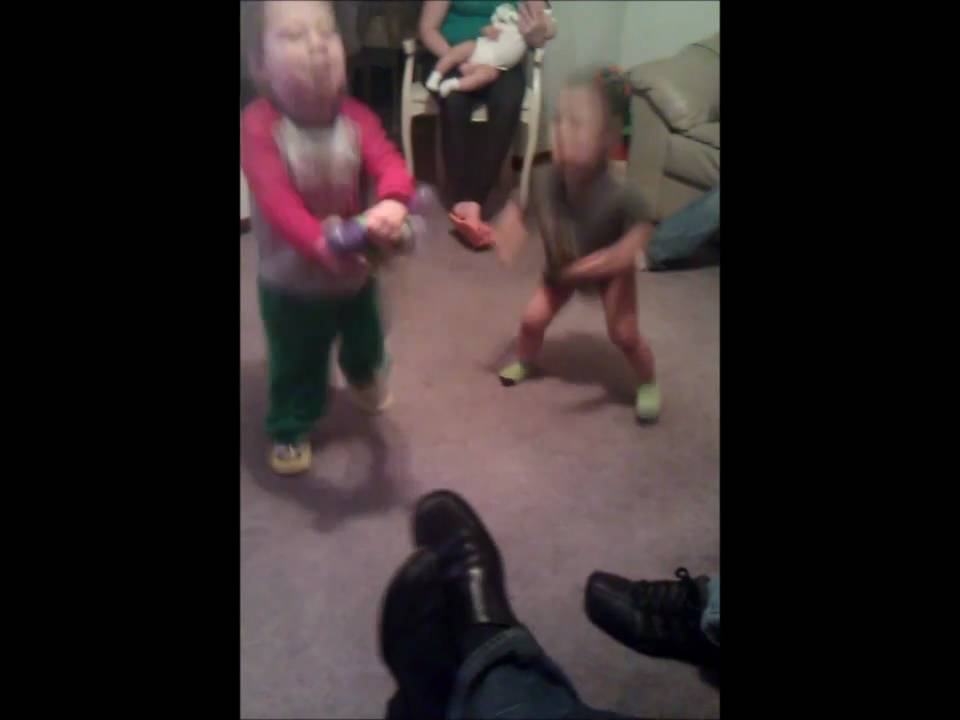 20-Months-Old Baby Breakdancing - Amazing Flip! - YouTube