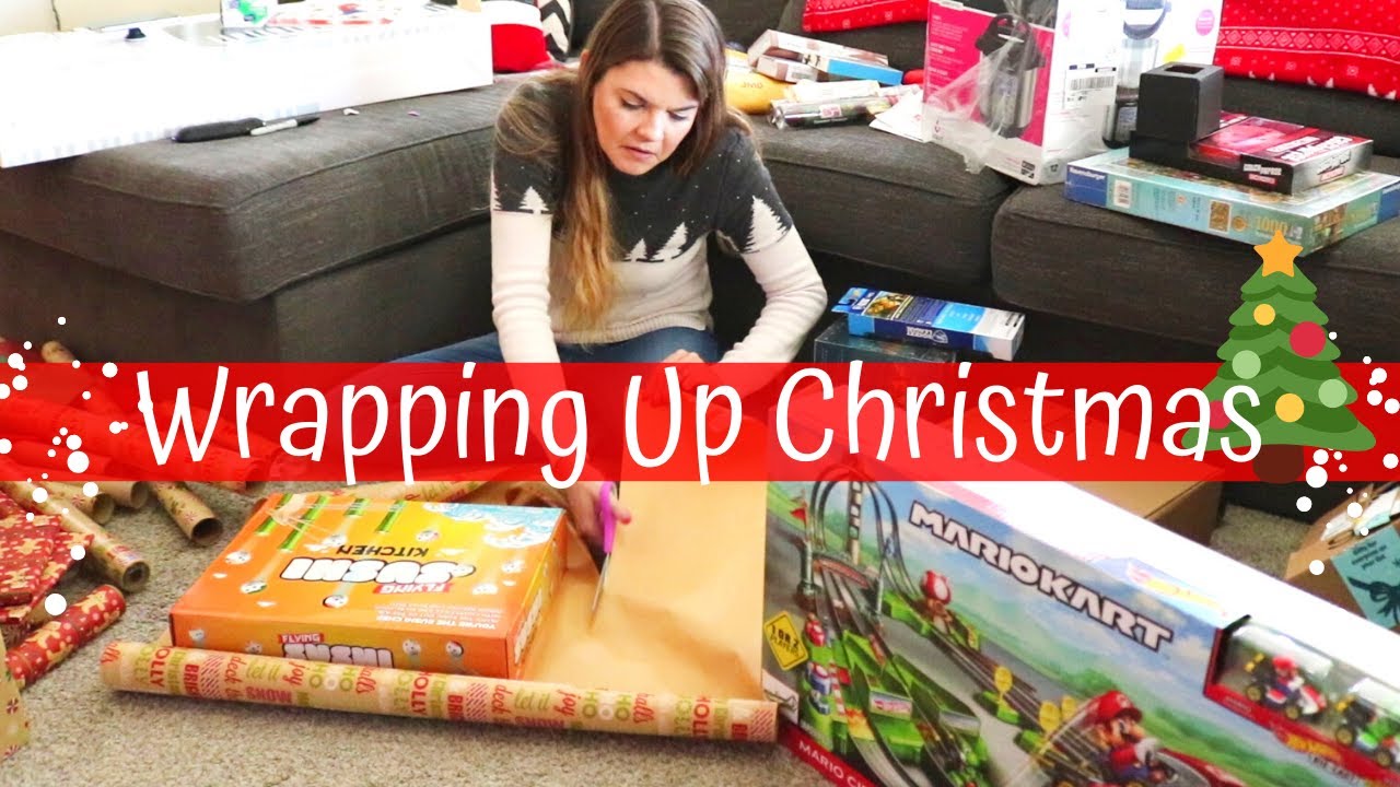WRAPPING CHRISTMAS PRESENTS // Christmas Music // Christmas Time - YouTube