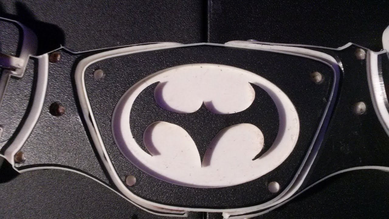 Nightwing HDPE 3D Printed belt! With pouches and rang holders! - YouTube
