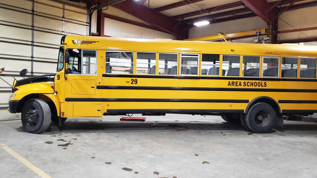 YAS23175B 2017 IC SCHOOL BUS - YouTube