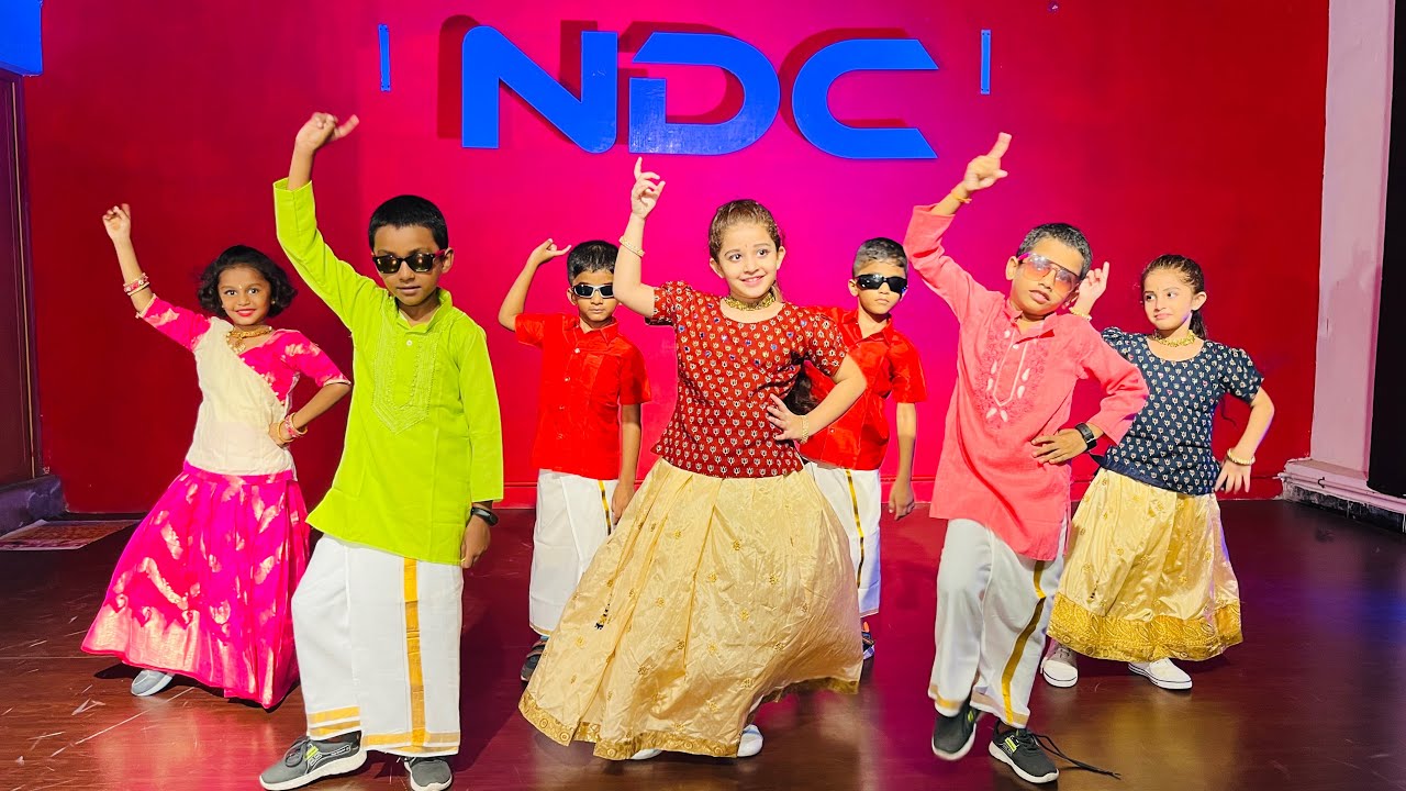 Manasilaayo Dance cover | vettaiyan | super star - YouTube