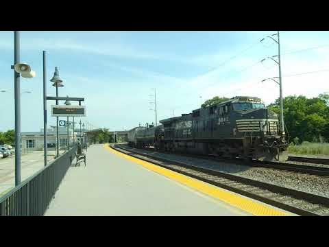 NS Local gets held up by Bridge on the way to Portlock Yard - YouTube