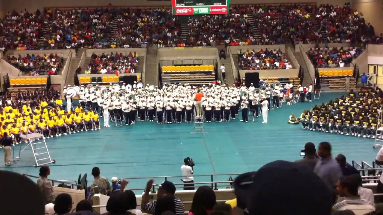 VSU Marching band - YouTube