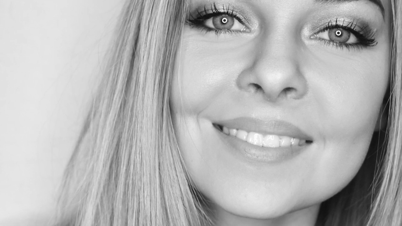 Anna Hedblom - Showreel 2018, Sunwing Fañabe Beach - YouTube