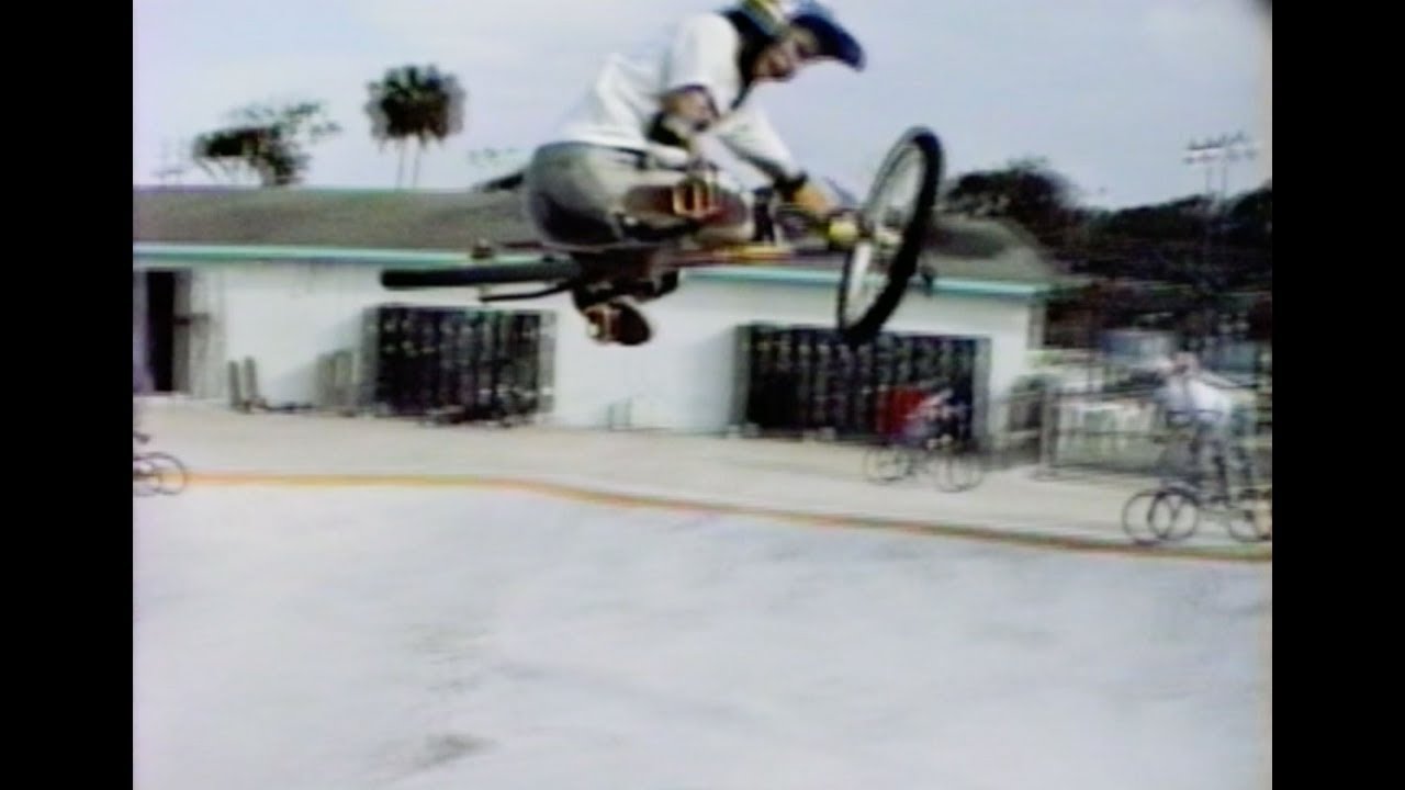 BMX racers invade Stone Edge Skatepark, Daytona Beach 1992 - YouTube