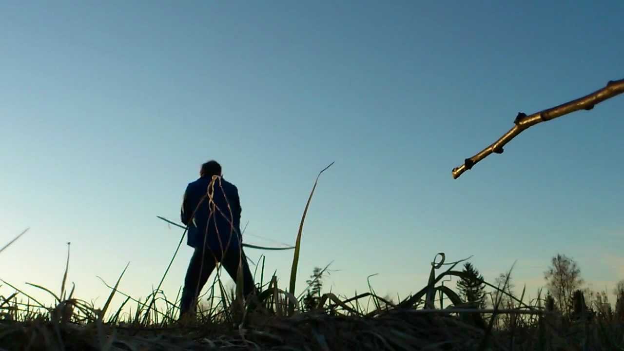 Warbow shooting - YouTube