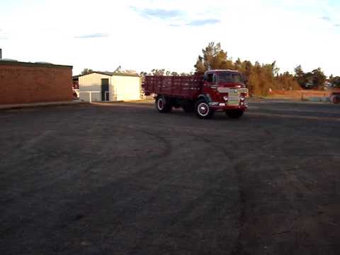 Commer 'knocker' - YouTube