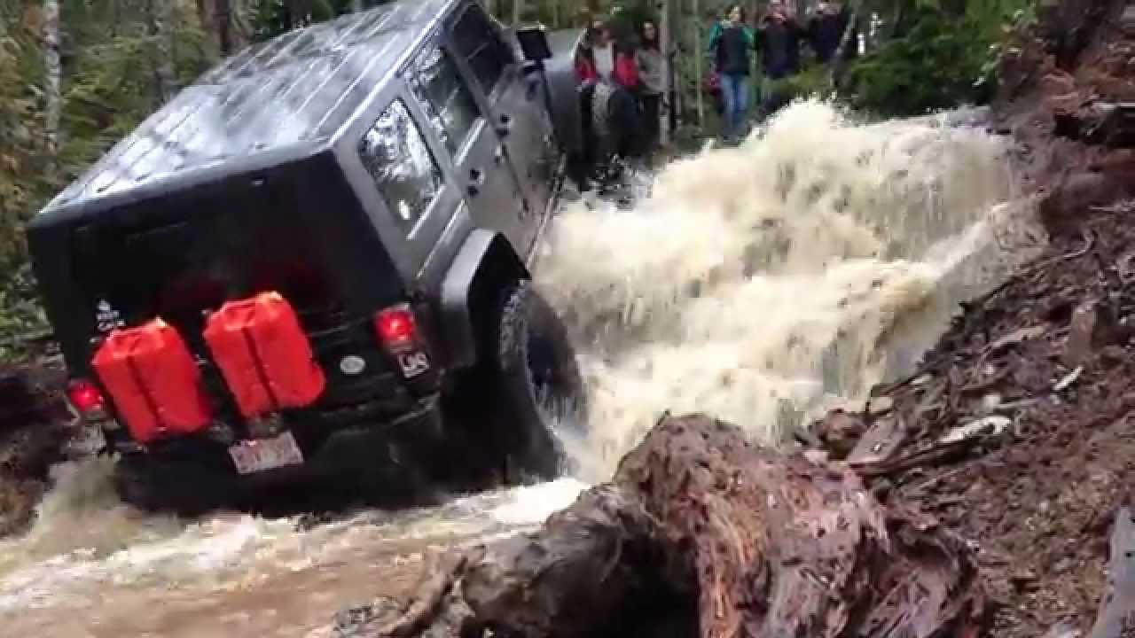 Jeep JK climbing a waterfall - YouTube
