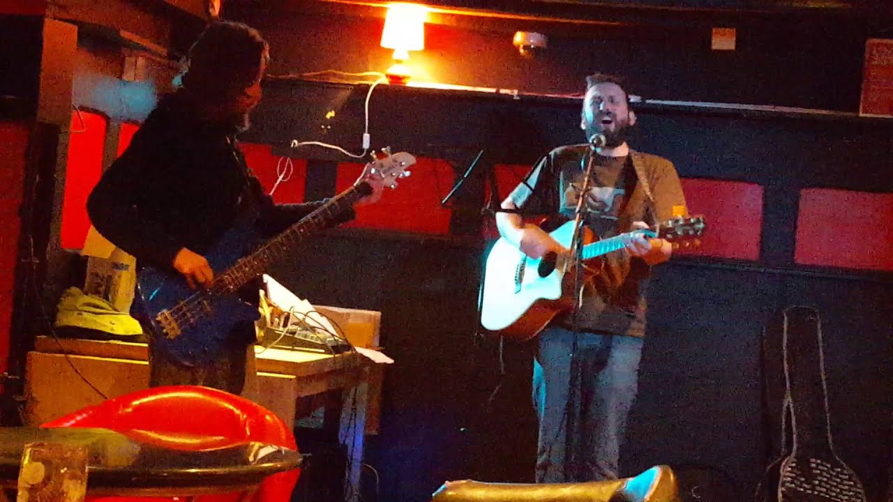 Voodoo Lounge Open Mic Night Part 5 Hosted by Jason Peerless 13/1/16 ...