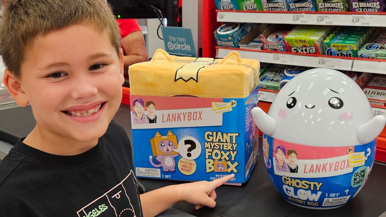Lankybox score at Target! Watch Imaginextballer26 unbox his newest ...