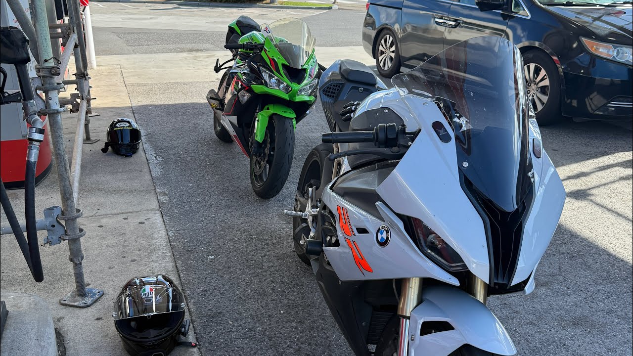 2021 S1000RR CHASING A FAST 600 RIDER - YouTube