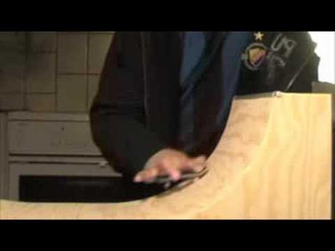 Homemade half-pipe mini - YouTube