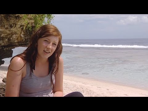 The Real Swiss Family Robinson - The Hunts in the Cook Islands