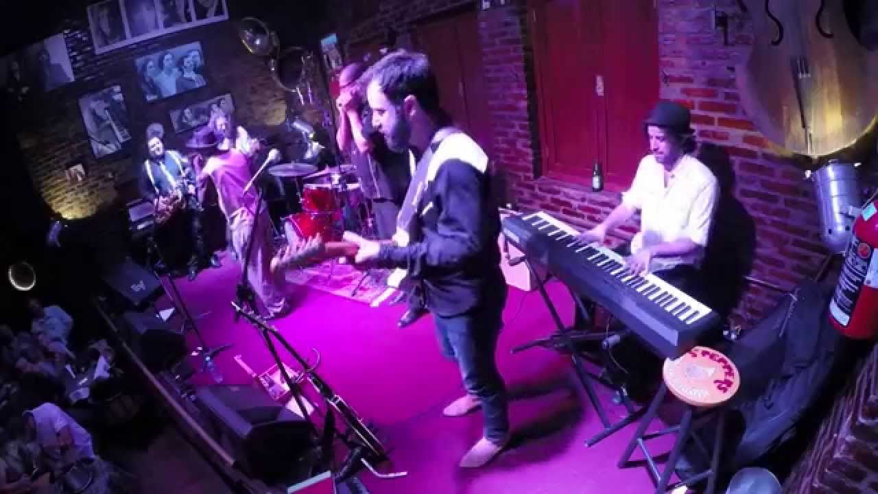 They call me Bob Stroger, Bob Stroger with Alexandre França & Groove ...