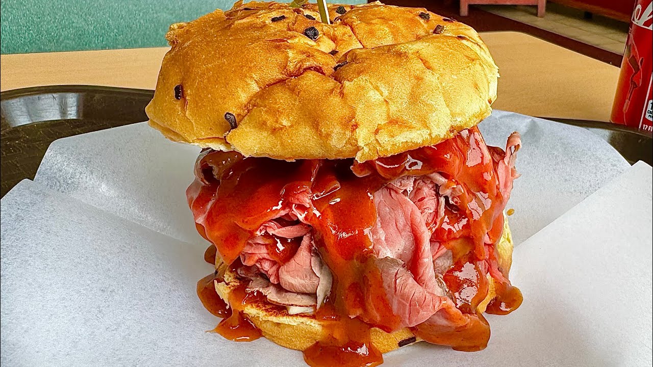 The REAL North Shore Beef!! Supreme Roast Beef Review - YouTube