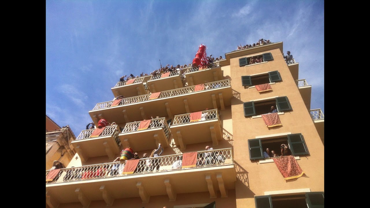 Corfu pot throwing 2018. Easter Saturday. Greece. - YouTube