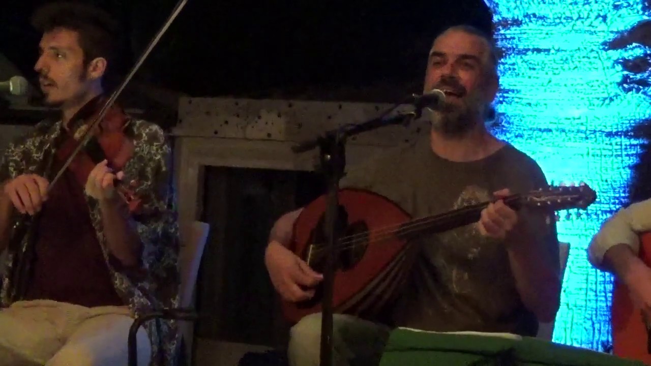 Αφούσης ₰ Καίσαρας Κίκης ₰ Ιππόκαμπος live - YouTube
