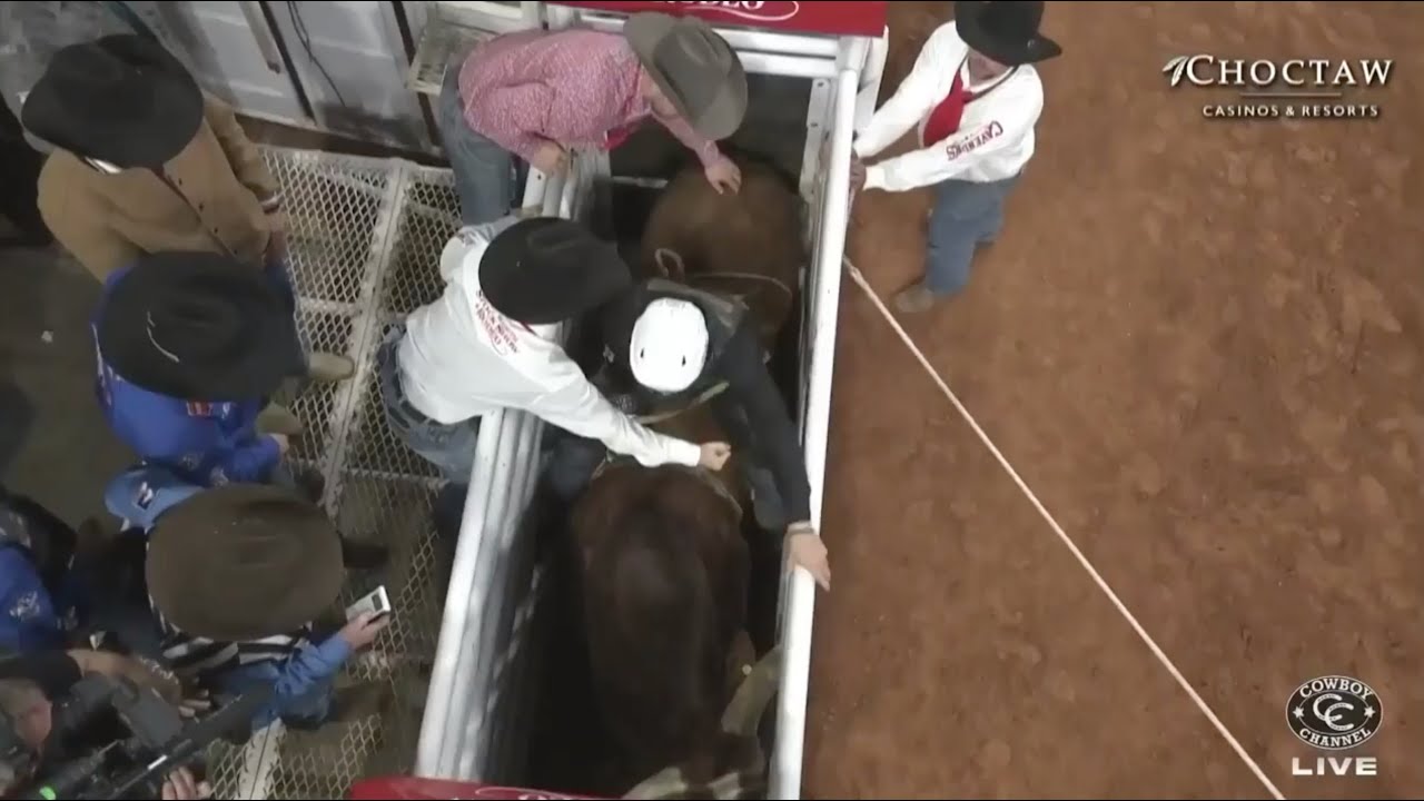 Ky Hamilton Rides for 89.5 Points | Fort Worth Stock Show and Rodeo ...