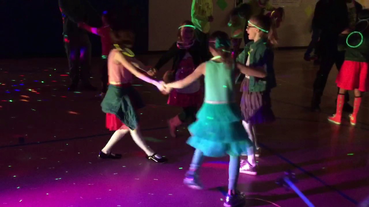 Girl Scout Father-Daughter Dance, January 2017 - YouTube