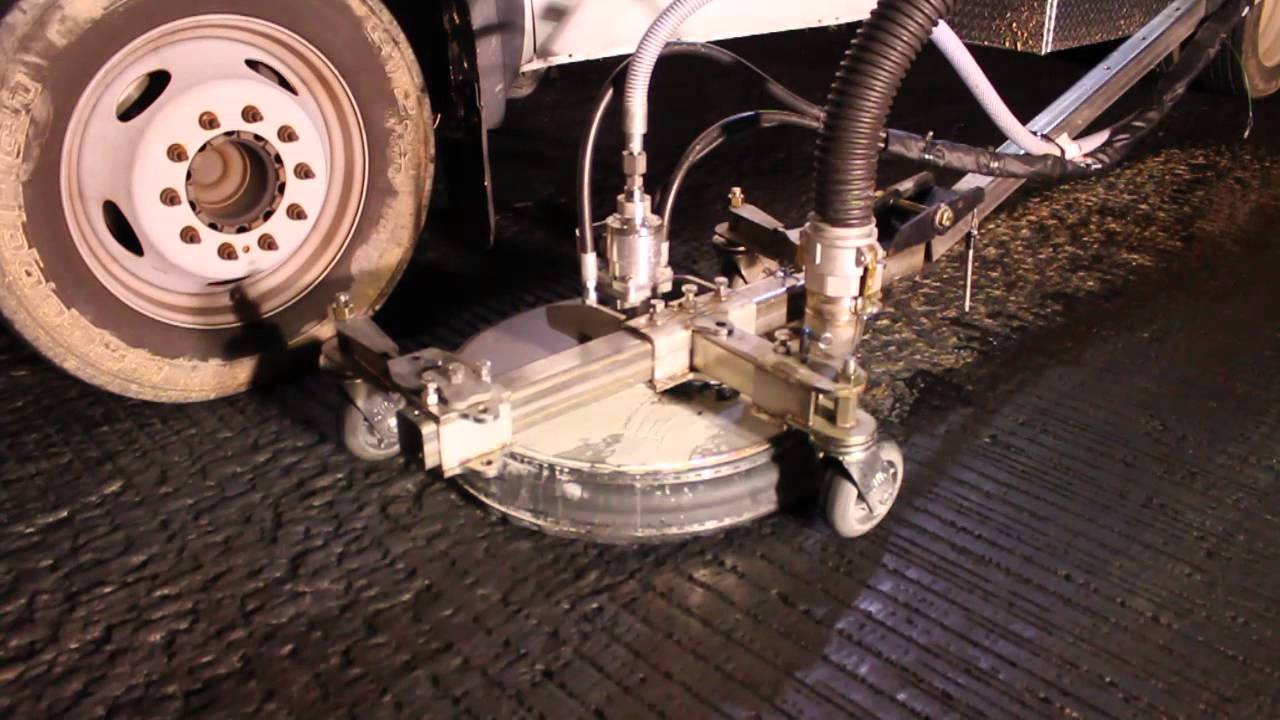 Stripe Hog - SK2000 - 22 Inch Rubber Removal. Atlanta, GA - YouTube