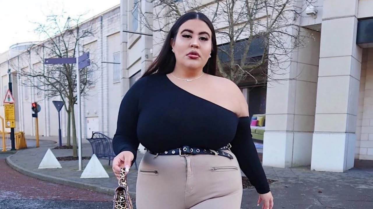 Liss~Glamorous Plus size, Curvy Model, Wiki, Lifestyle and Biography ...